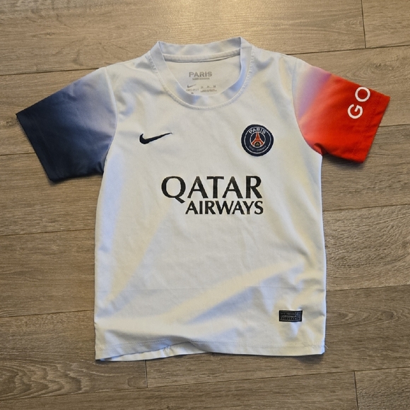 Nike | Shirts & Tops | Paris Saint Germain Youth Soccer Jersey | Poshmark